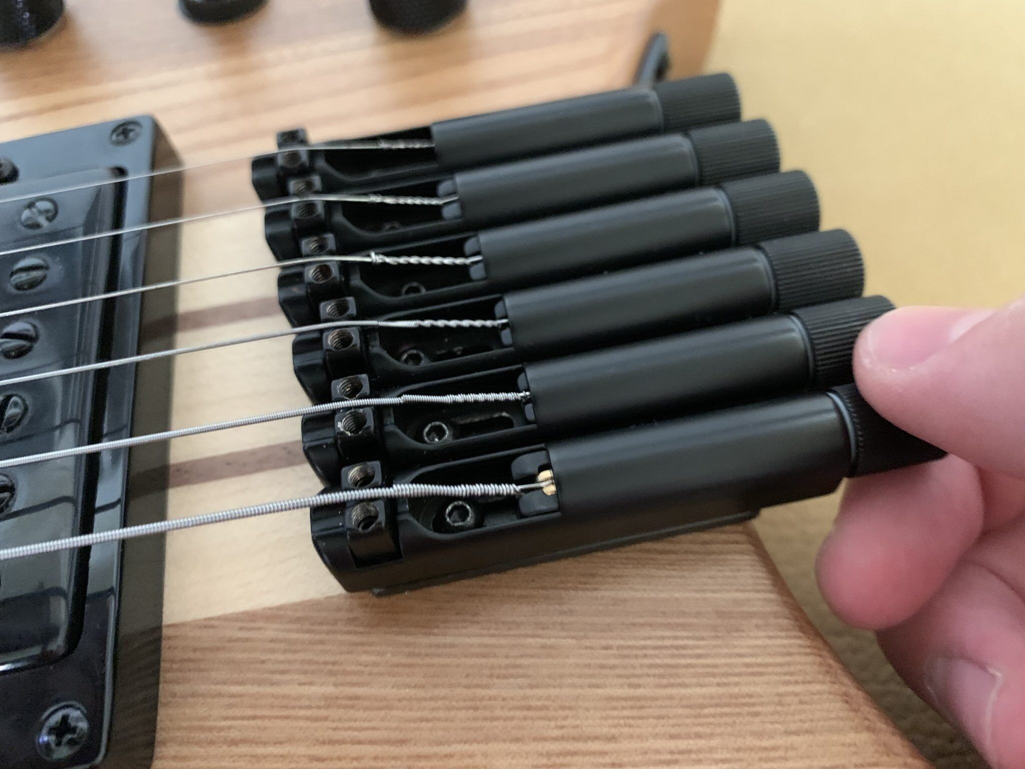 How to Adjust the Action on Your Headless Guitar/ Bass ...