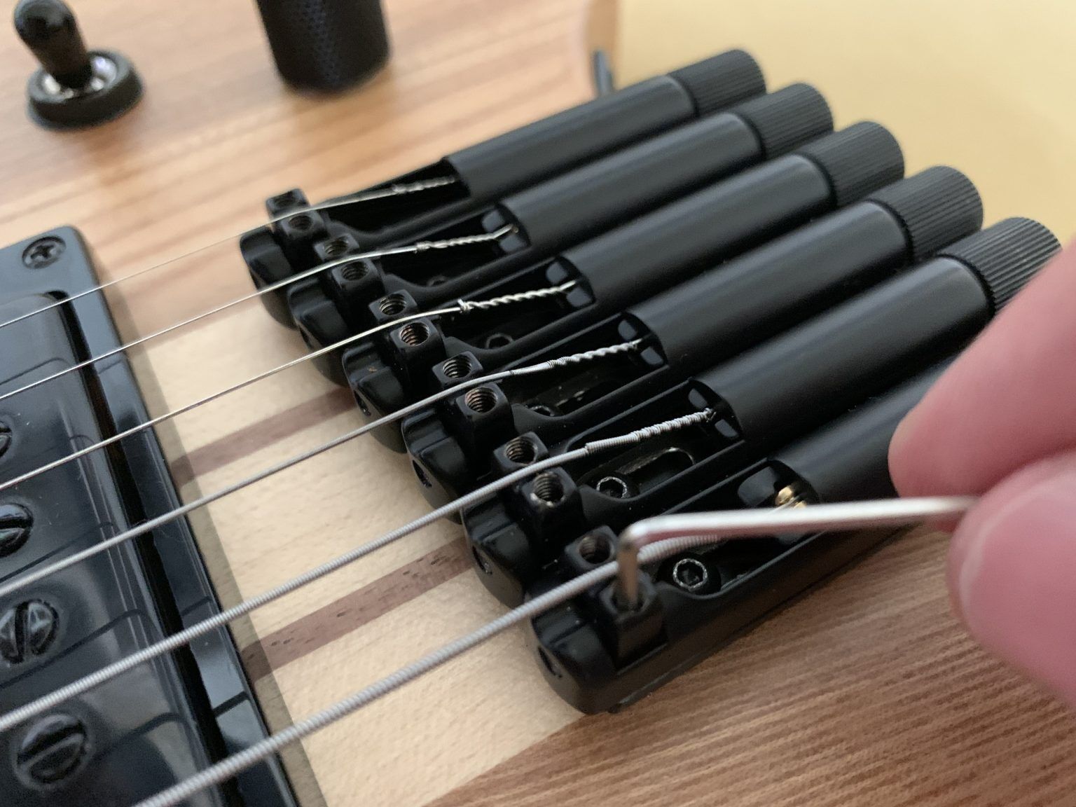 How to Adjust the Action on Your Headless Guitar/ Bass ...